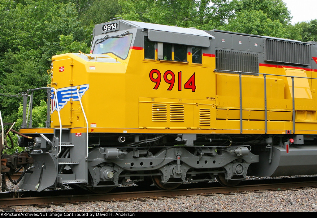 UP 9914